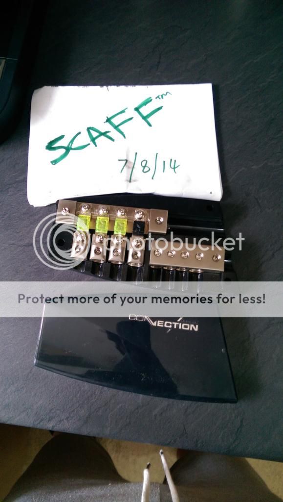 Audison Connection Fuse & Distribution Block 4-WAY Car Subwoofer Amp SFD41C